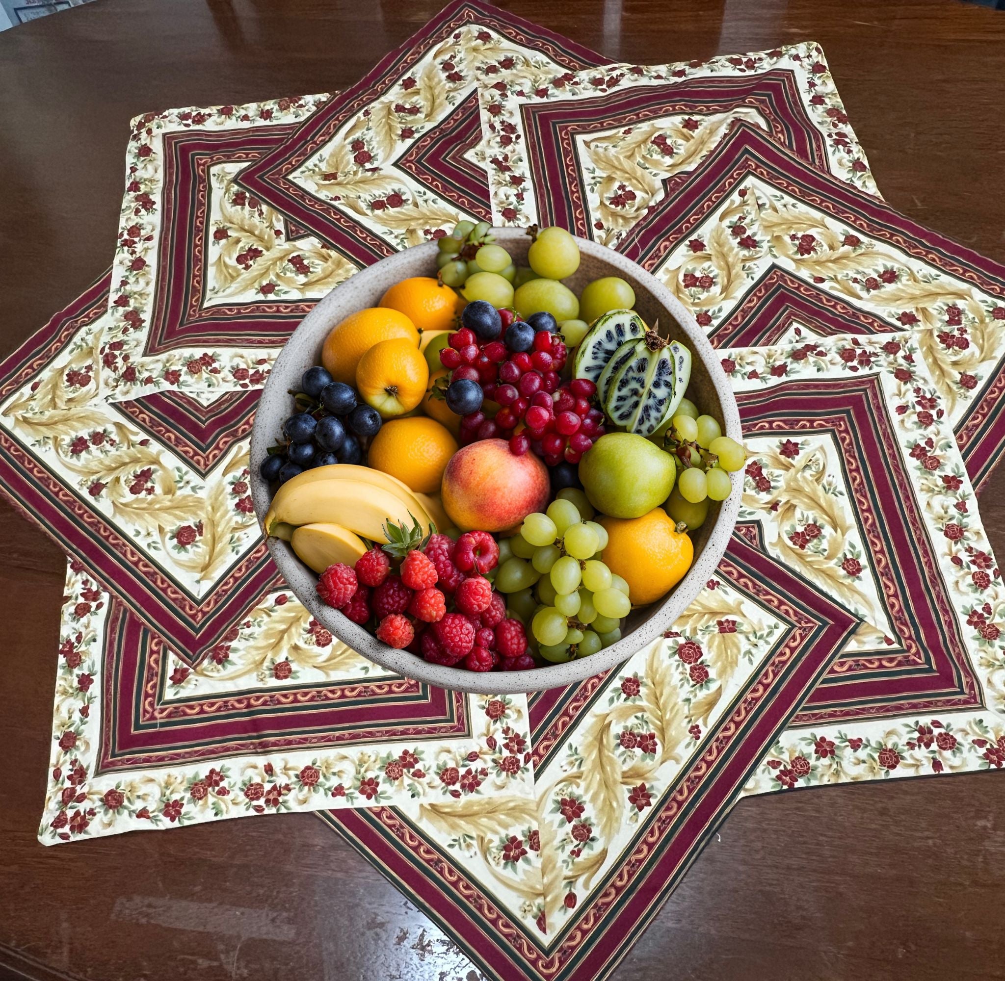 Table Centre – CRAFTY CONNECTIONS
